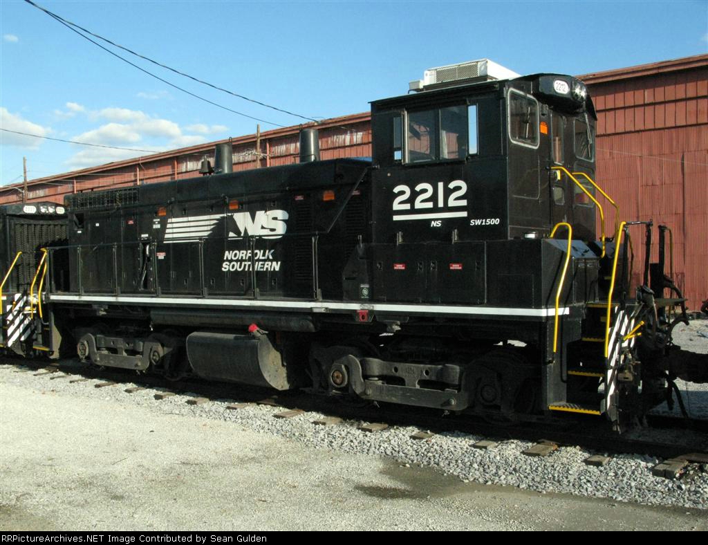 NS 2212